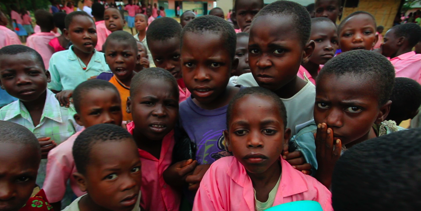 Supporting kids in Kenya - Smile Donor